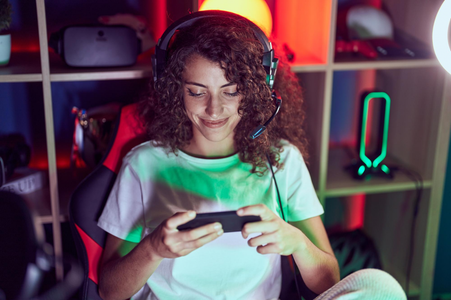 How to Land Your First Brand Deal as a Streamer: Pitching, Negotiating ...